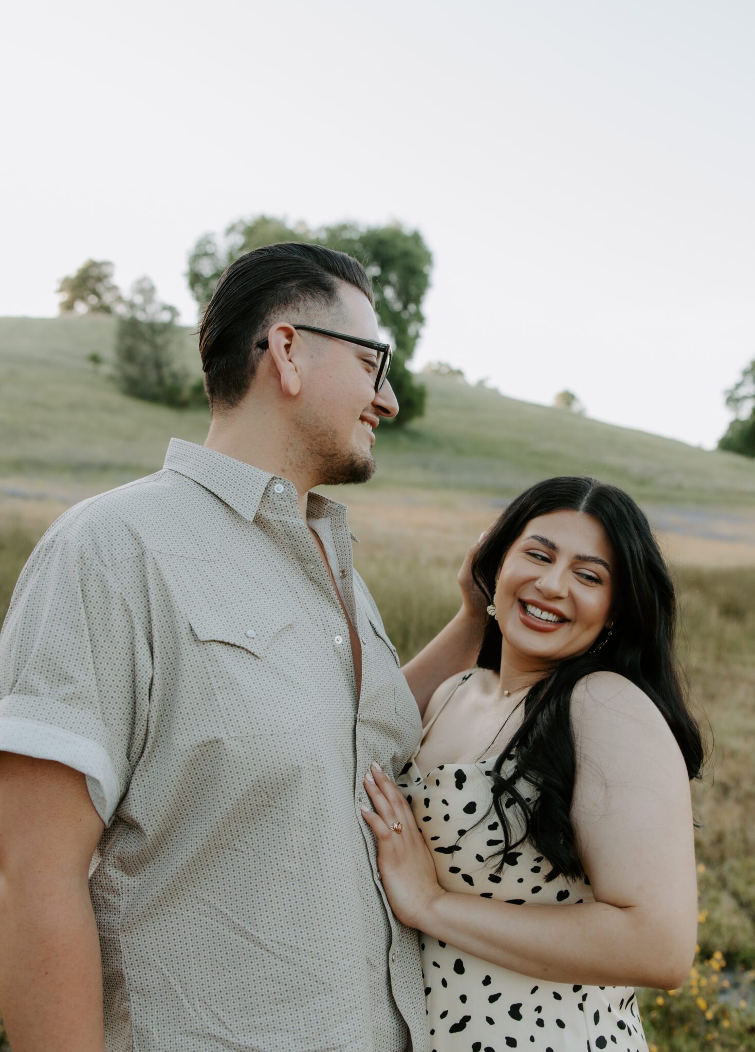 A Dreamy Wildflower Couples Session: Love Among the Lupines ...